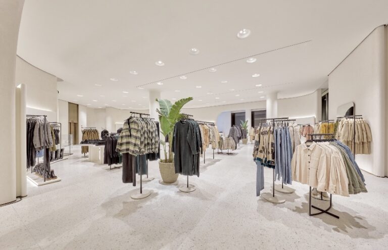 ZARA launches at One New Change - Retail Focus Magazine - Retail Design