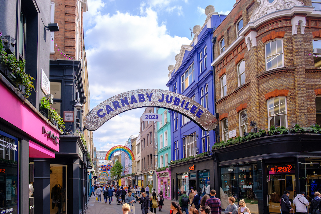 Carnaby unveils a brand new installation to mark Queen's Platinum ...