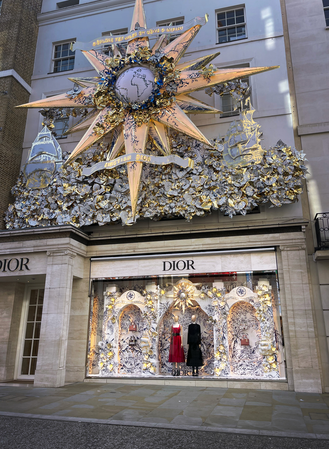Dior Christmas installation illuminates Bond Street - Retail Focus ...