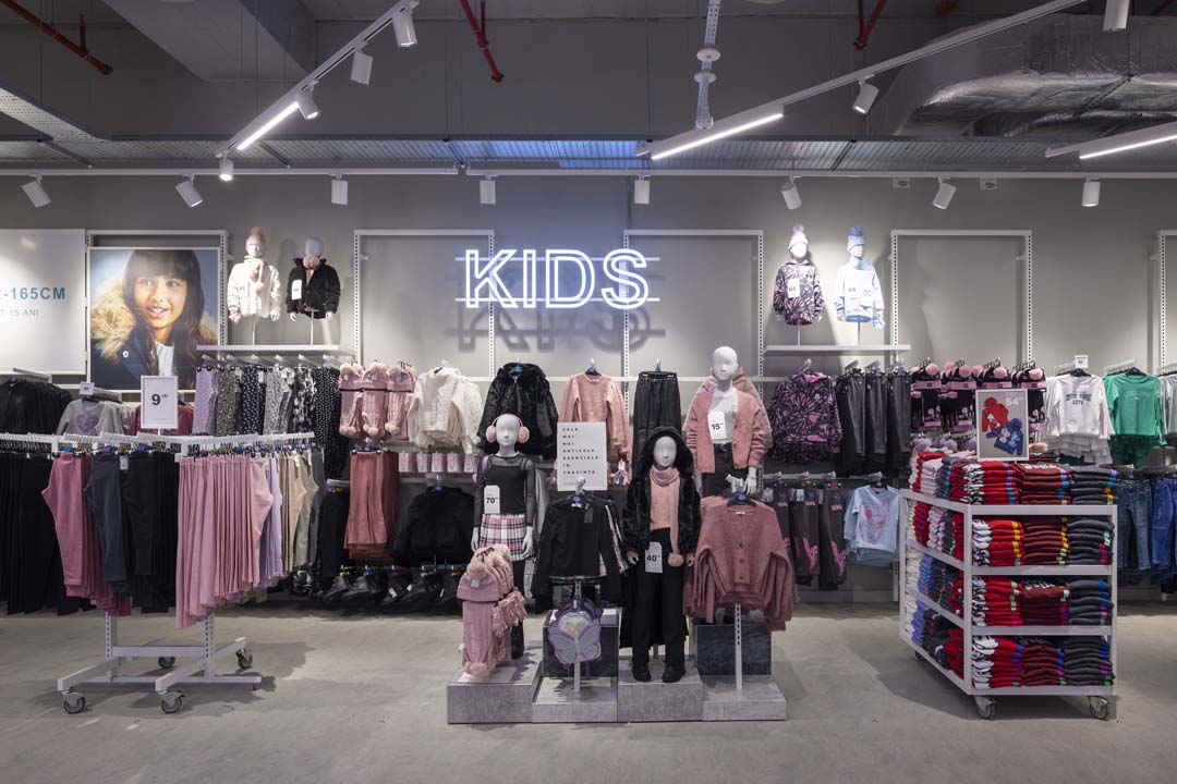 Primark has opened its first store in Romania - Retail Focus Magazine ...
