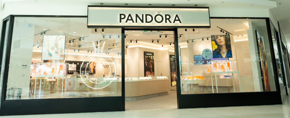 Pandora opens new store at Braehead Centre - Retail Focus Magazine ...