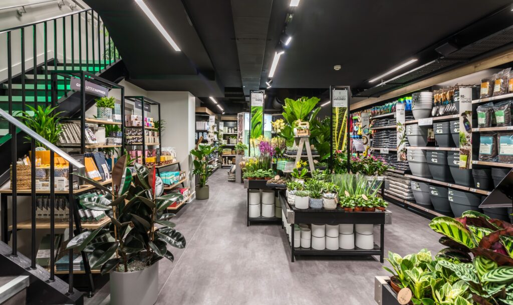 Why focusing is an essential part of retail lighting - Retail Focus ...