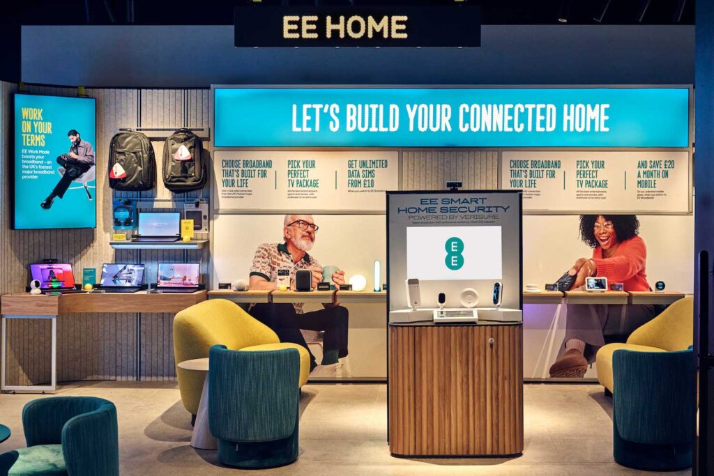 EE opens new Gateshead Experience store in the Metrocentre with former ...