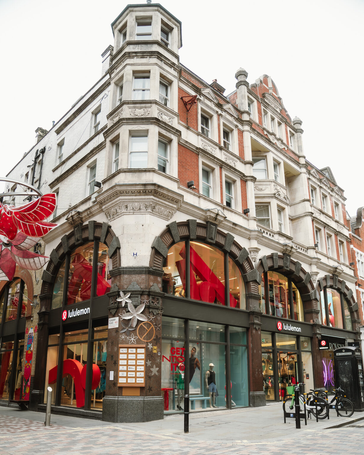 lululemon to relocate and upsize its flagship store within The Yards ...